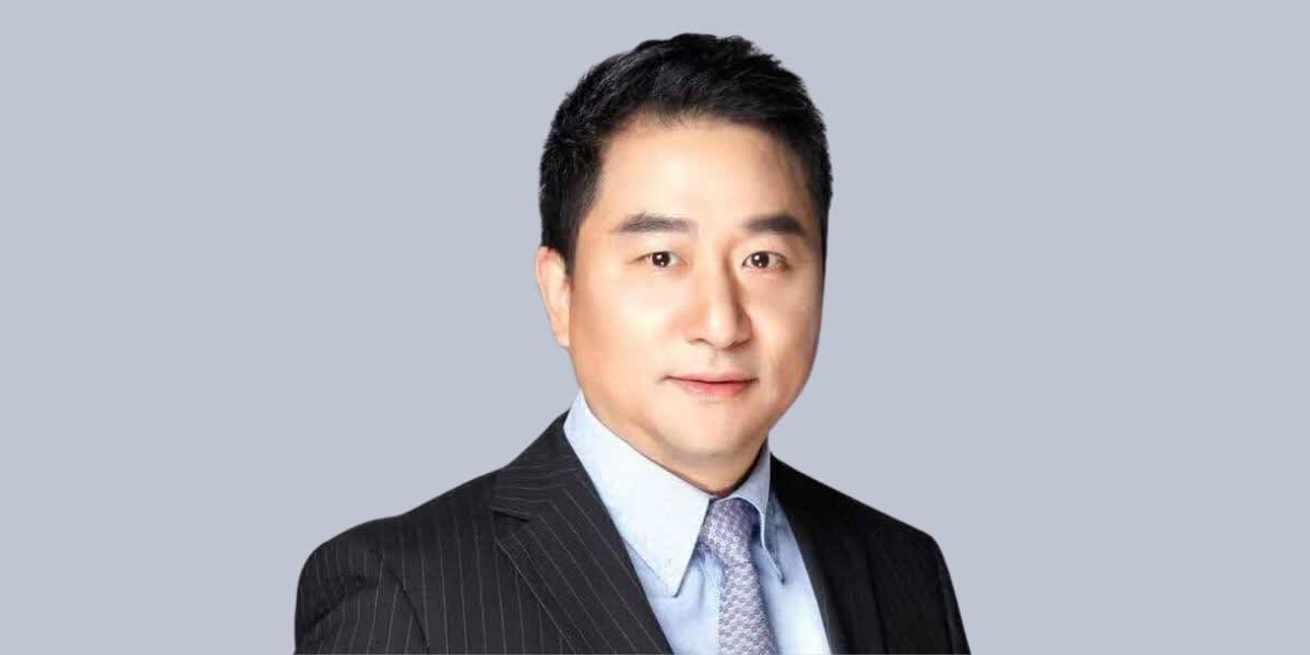 News: DBS appoints tech leader Eugene Huang as new chief information ...