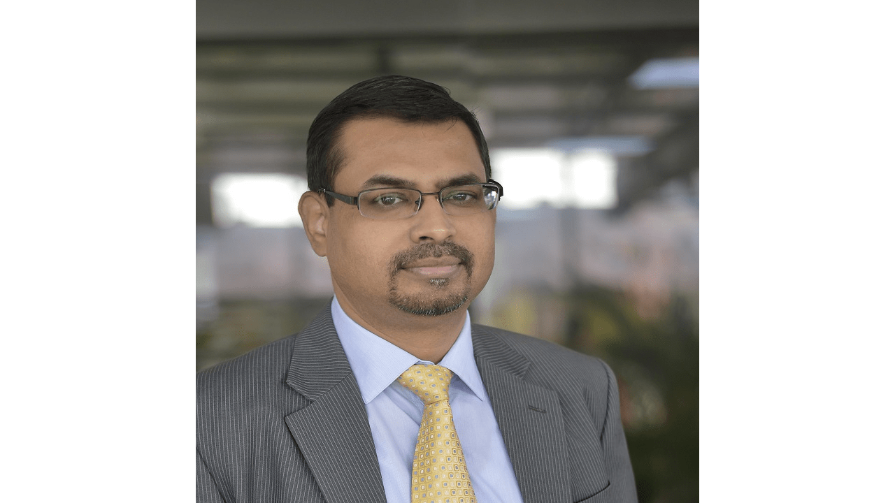 Author Subir Roy Chowdhury — People Matters