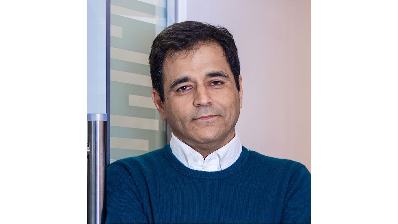 Author Sharad Mehra — People Matters