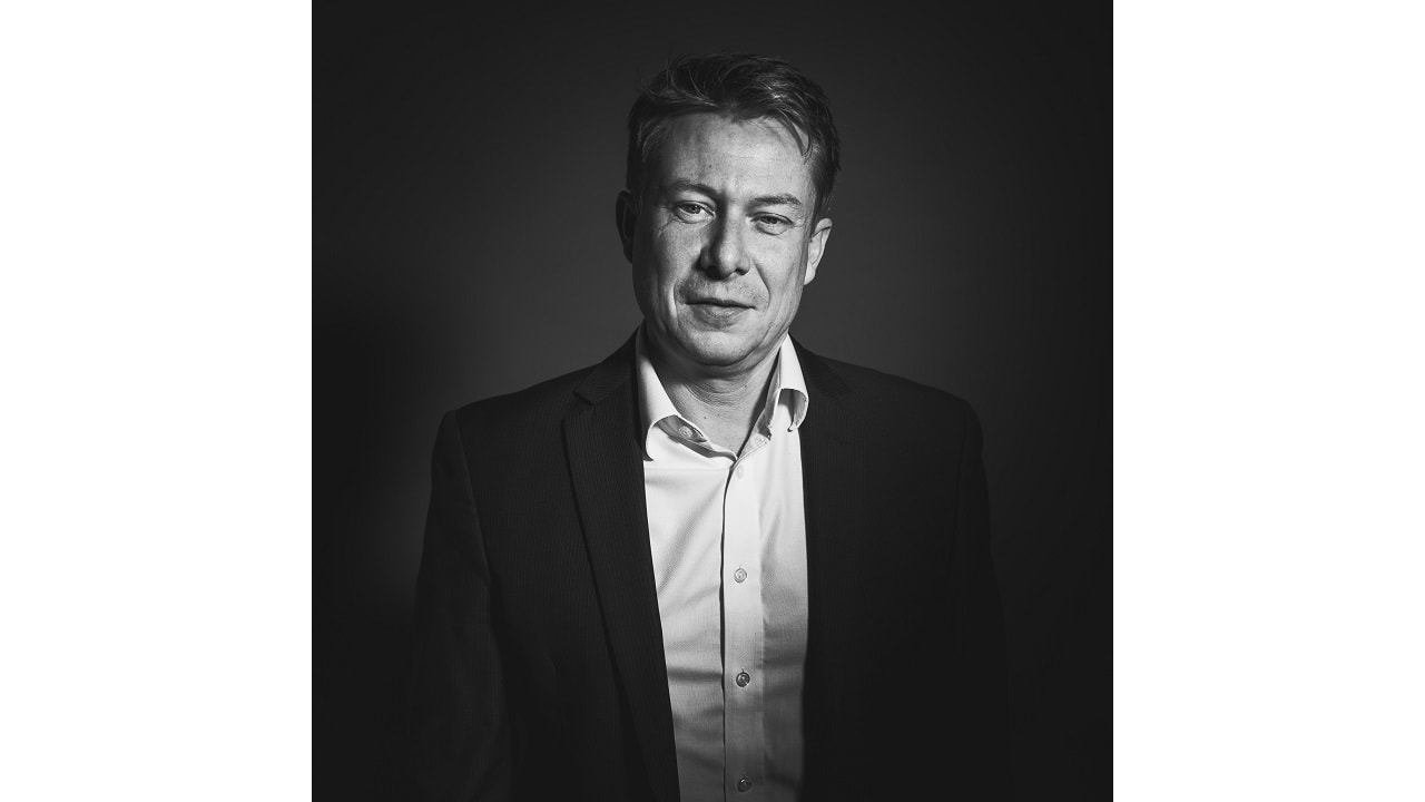 Author Niclas Thelander — People Matters