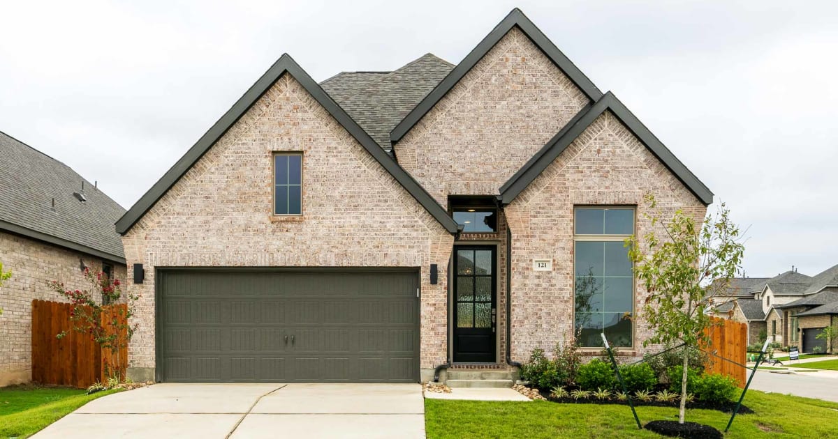 121 Plant Lane | Lariat 45' | Lariat | Austin | Texas | New Homes