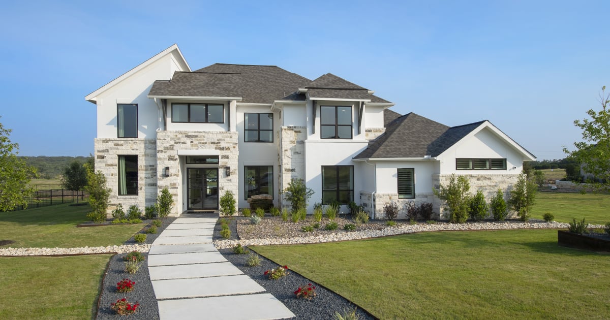 Designing Life on a 1-Acre Homesite | Blog | Perry Homes