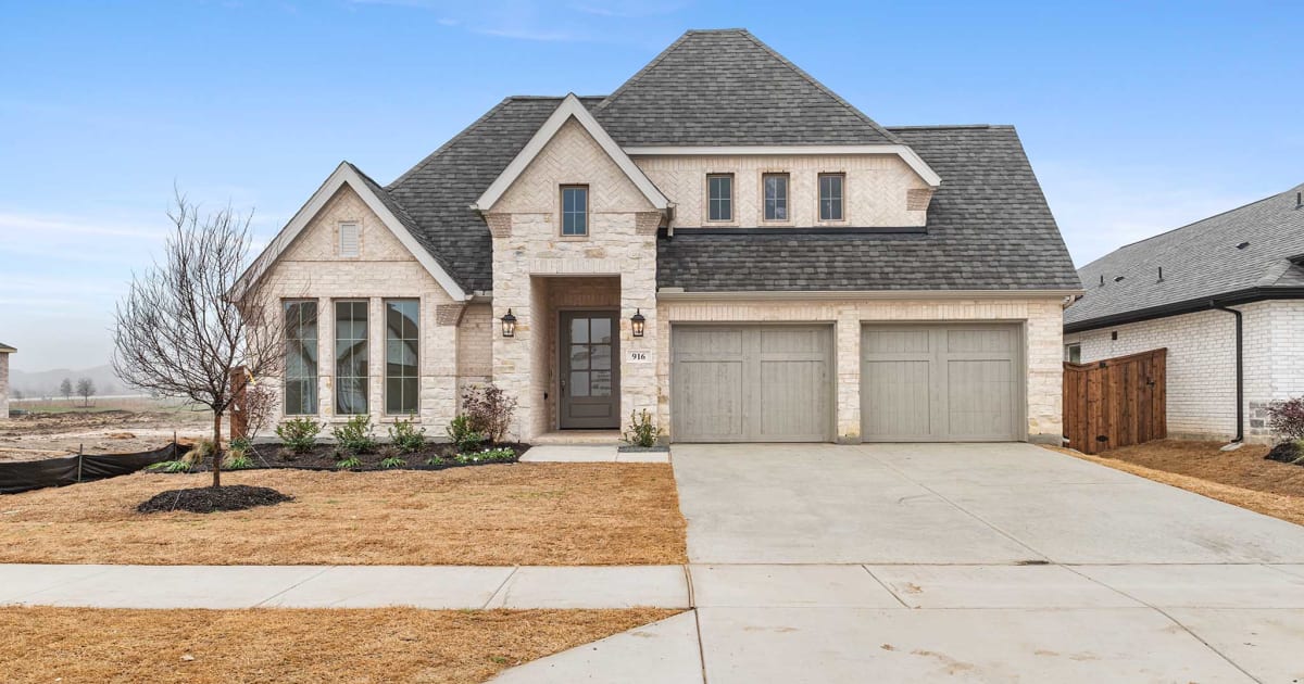 916 Maple Leaf Lane | Sweetgrass 50' | Sweetgrass | Dallas | Texas ...