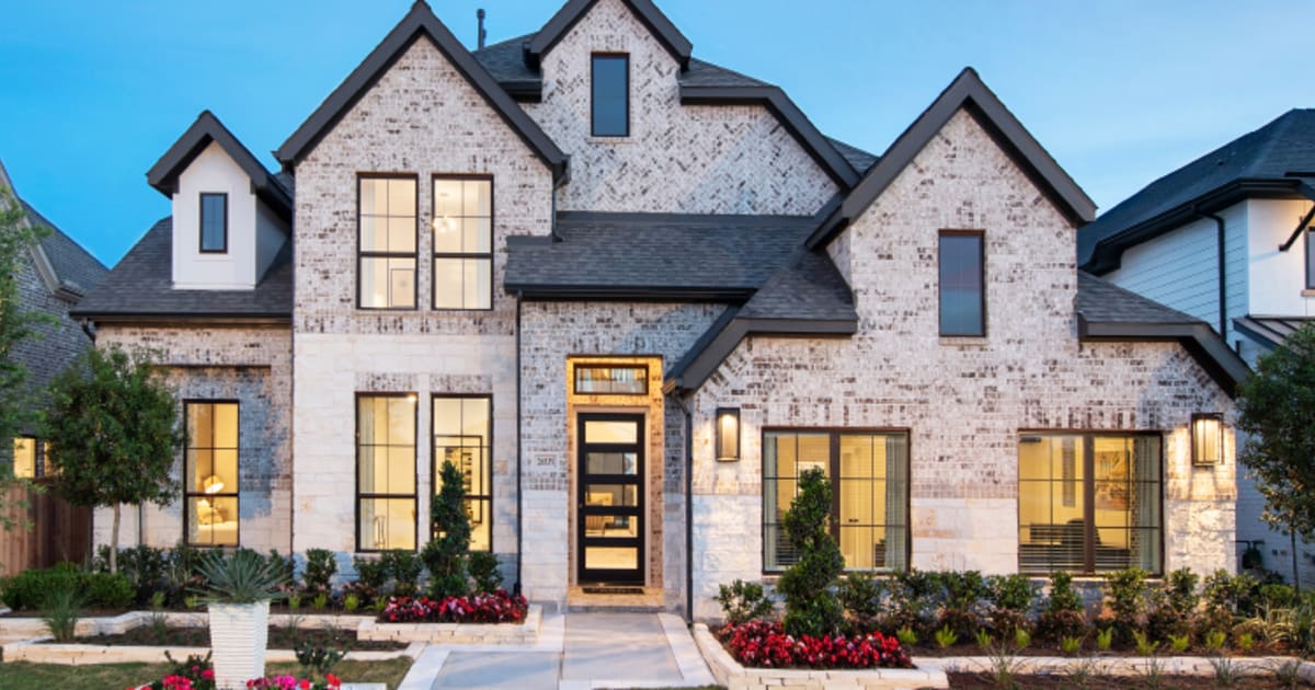 The Ultimate Guide to Home Exterior Design | Blog | Perry Homes
