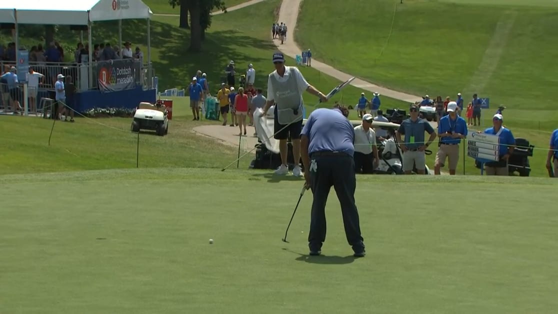 Tim Herron sinks birdie putt at Principal Charity Classic