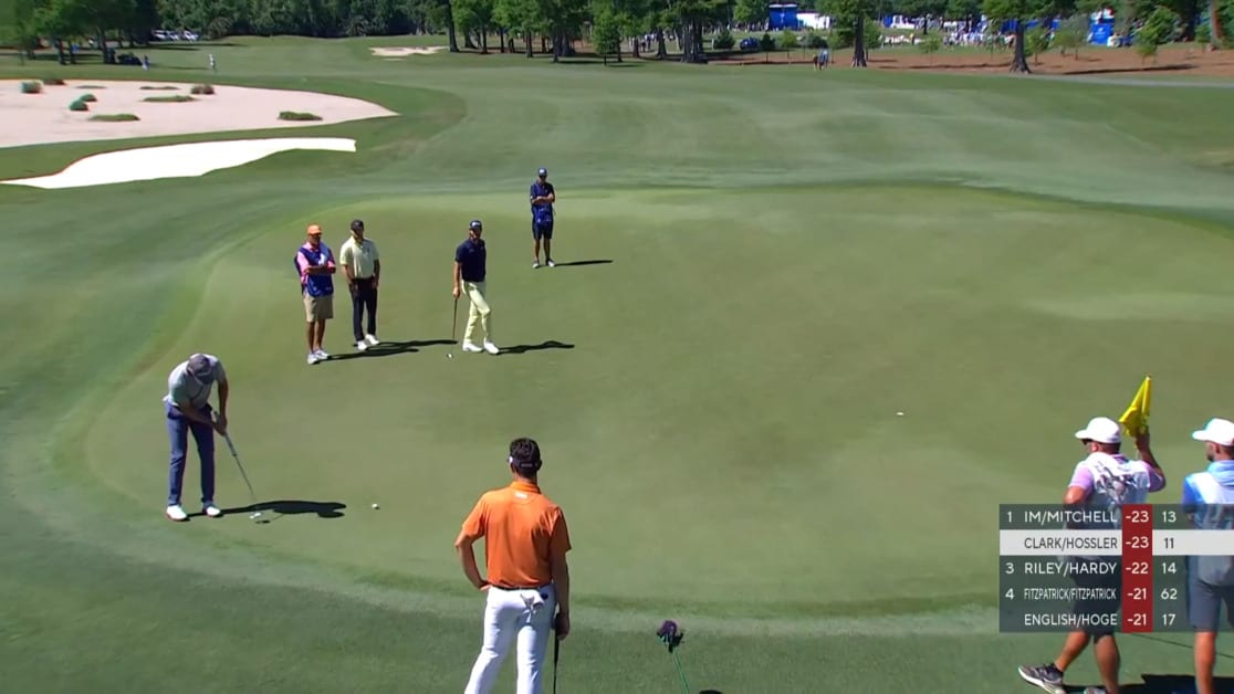 Wyndham Clark rolls in 25-foot birdie putt at Zurich Classic