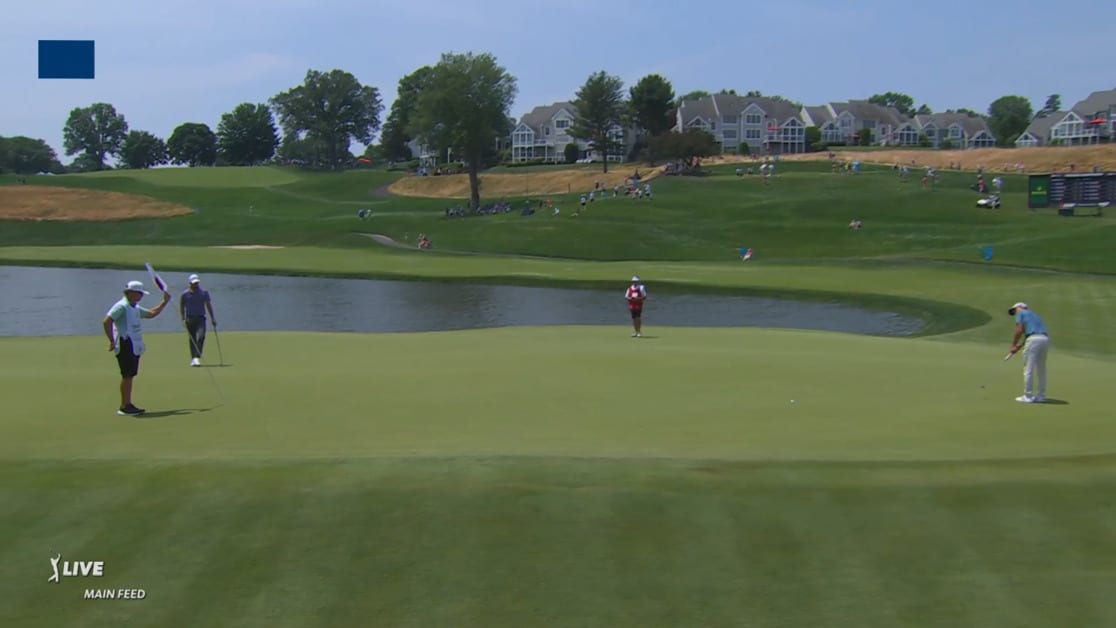 Rickie Fowler drains 38-foot birdie at Travelers