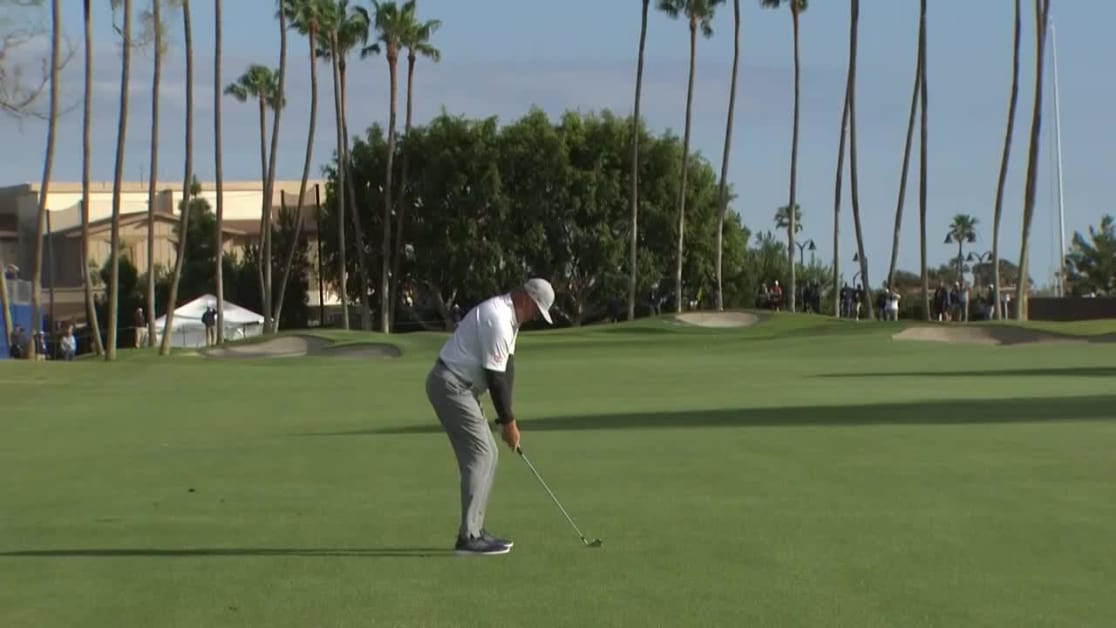 Ernie Els makes birdie on No. 15 at Hoag Classic