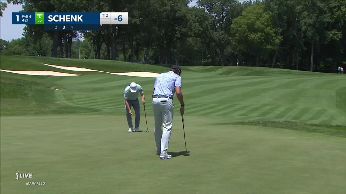 Adam Schenk drains 17-footer for birdie at John Deere
