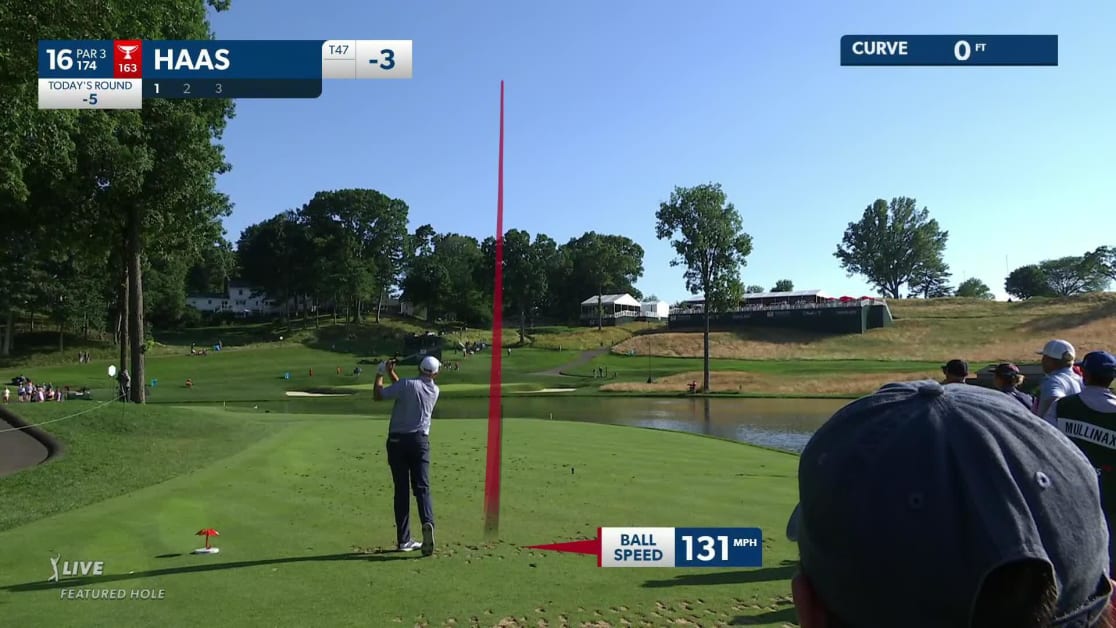 Bill Haas makes birdie on No. 16 at Travelers