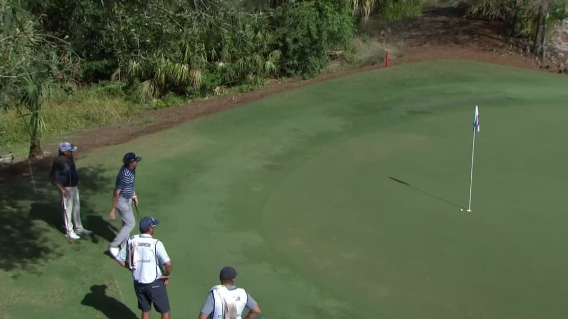 Tim Petrovic makes birdie putt from off the green at Chubb Classic