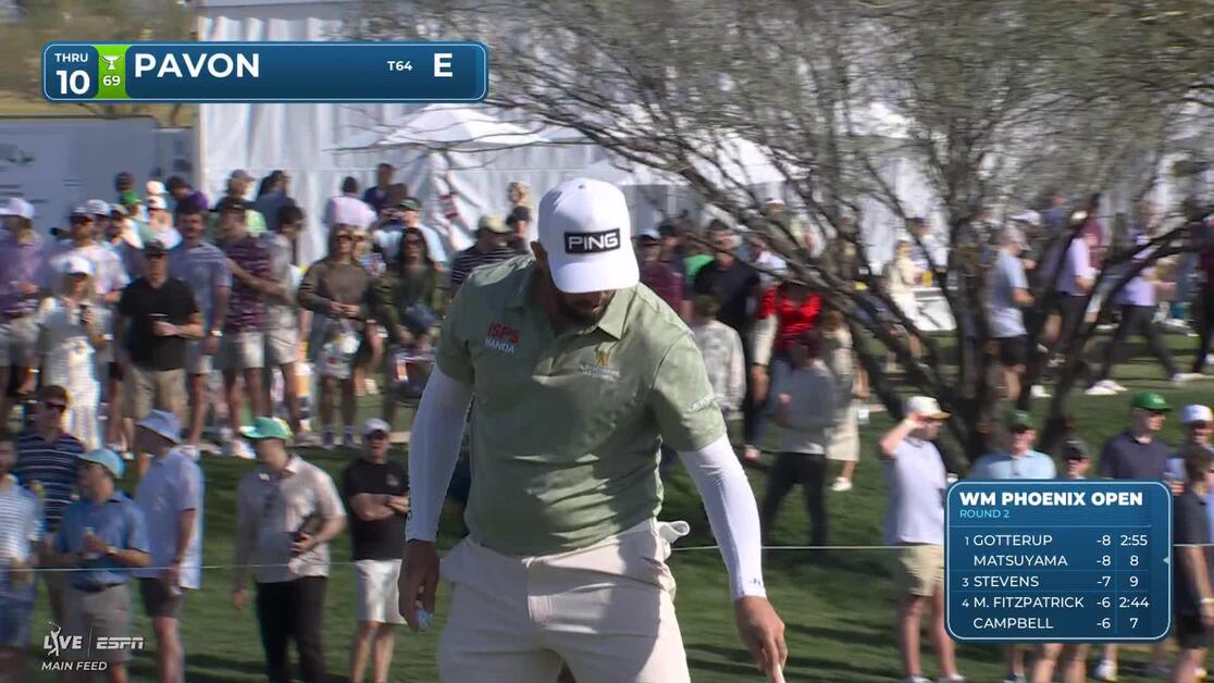 Matthieu Pavon sinks 11-foot birdie putt on No. 10 at WM Phoenix Open