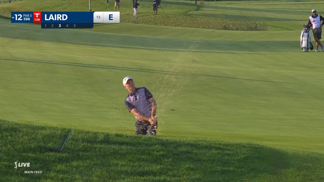 Martin Laird blasts chip from bunker to setup birdie at 3M Open