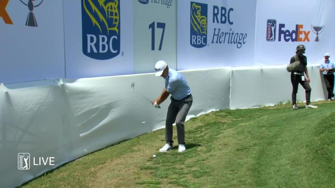 Charles Howell III holes impressive chip-in birdie at RBC Heritage