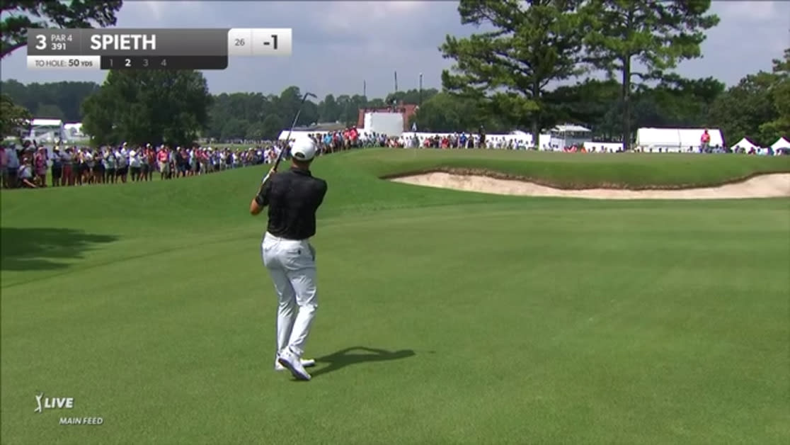 Jordan Spieth's tight wedge yields birdie at TOUR Championship