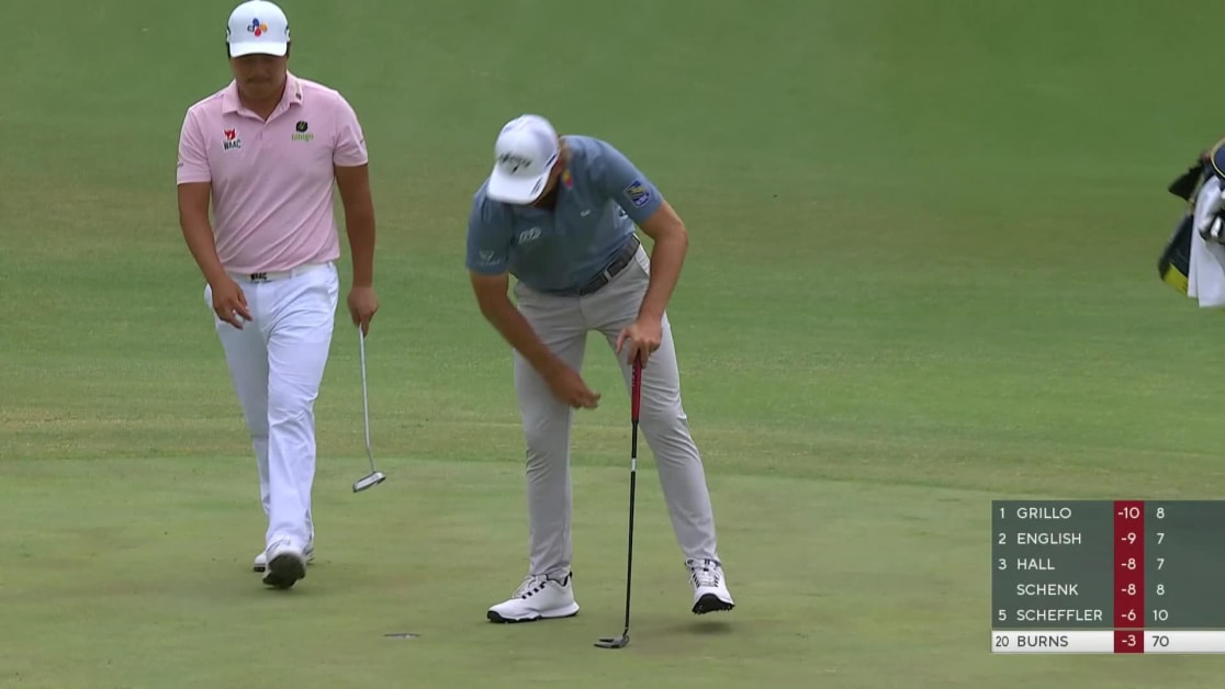 Sam Burns makes 12-foot putt for birdie at Charles Schwab