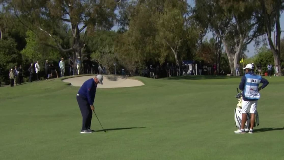 Ernie Els wedges it close to set up birdie at Hoag Classic
