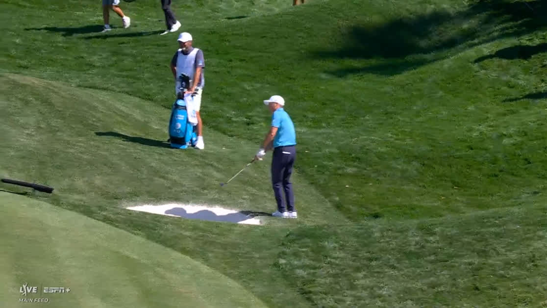 Jordan Spieth's chip sets up birdie at THE PLAYERS