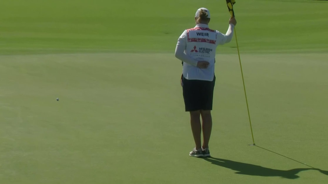 Mike Weir makes birdie on No. 10 at Mitsubishi