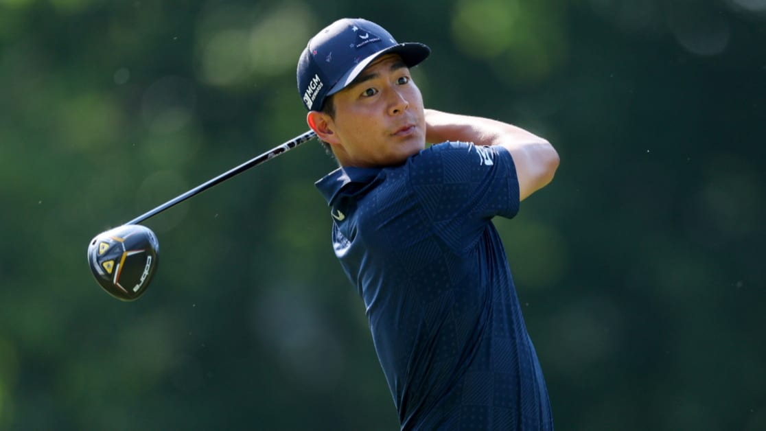 Justin Suh captures 36-hole lead at the Memorial