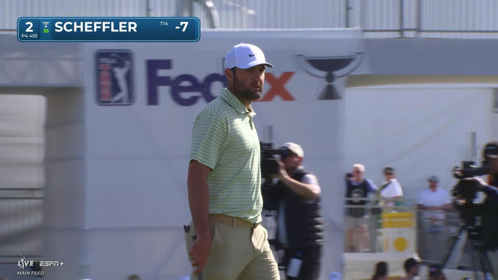 Scottie Scheffler | Round 3 | 2nd hole | Shot 4 | 2025 WM Phoenix Open