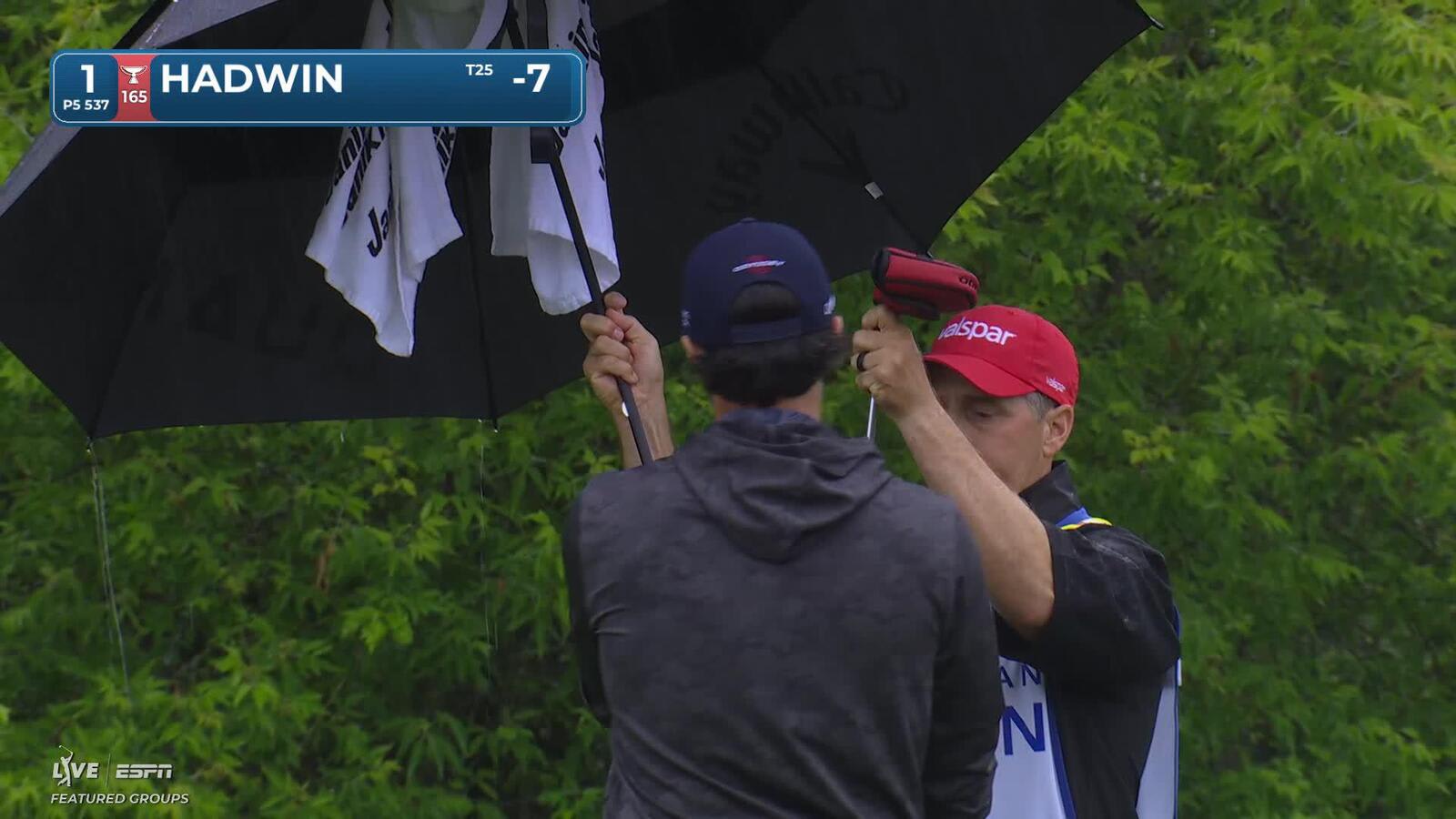 Adam Hadwin sinks 4-foot putt for birdie on No. 1 at RBC Canadian
