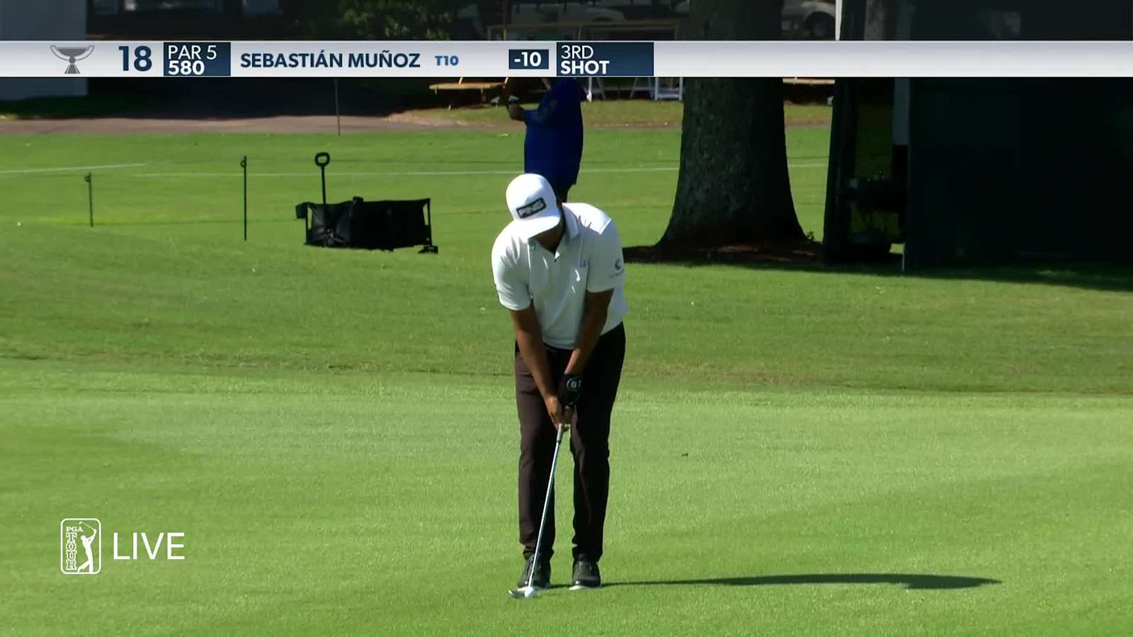 Sebastián Muñoz closes with birdie at TOUR Championship