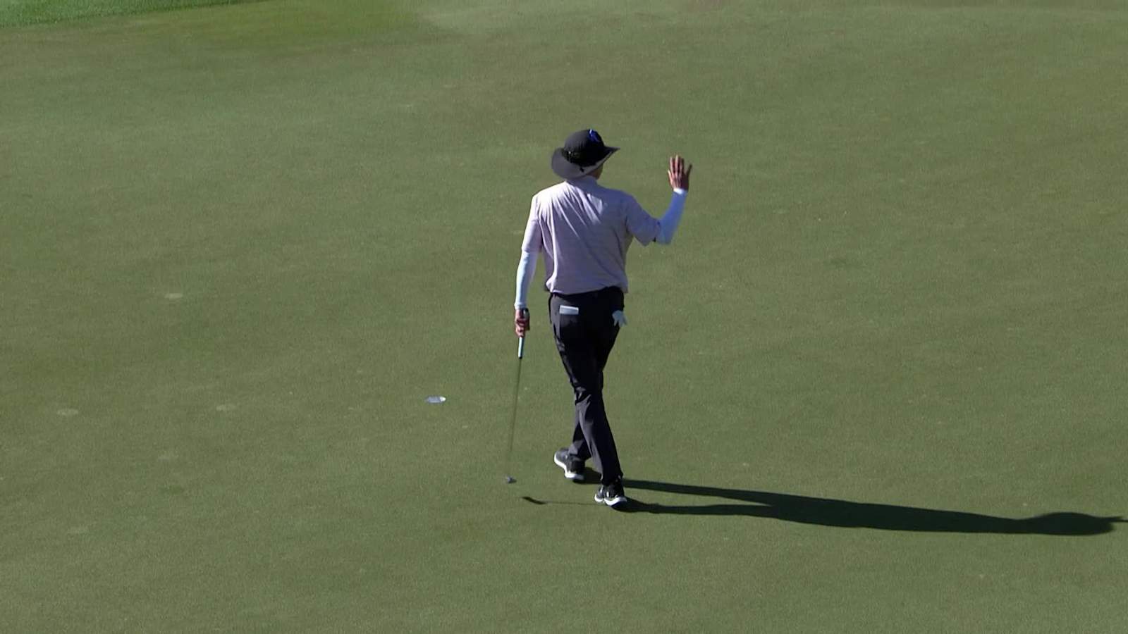 Kevin Sutherland makes birdie on No. 18 at Cologuard