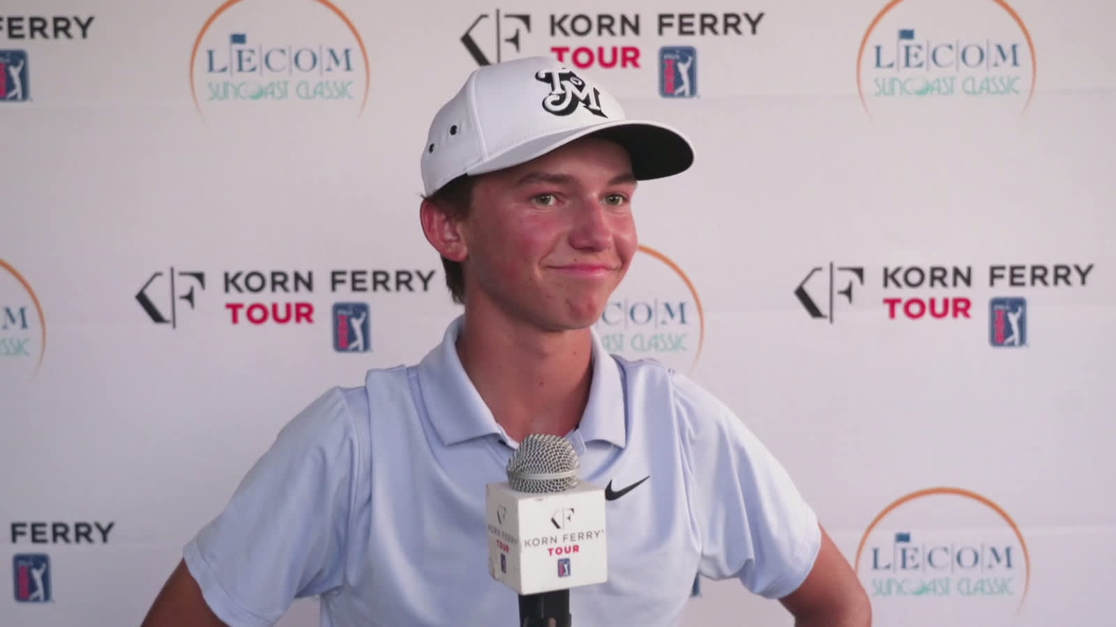 No. 1 junior Miles Russell: What’s in the bag, stock yardages - PGA TOUR