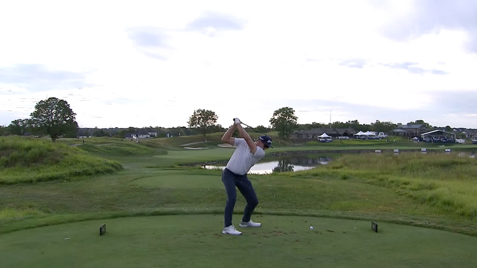 Brandon Matthews drives 432-yard green (down the line angle!)