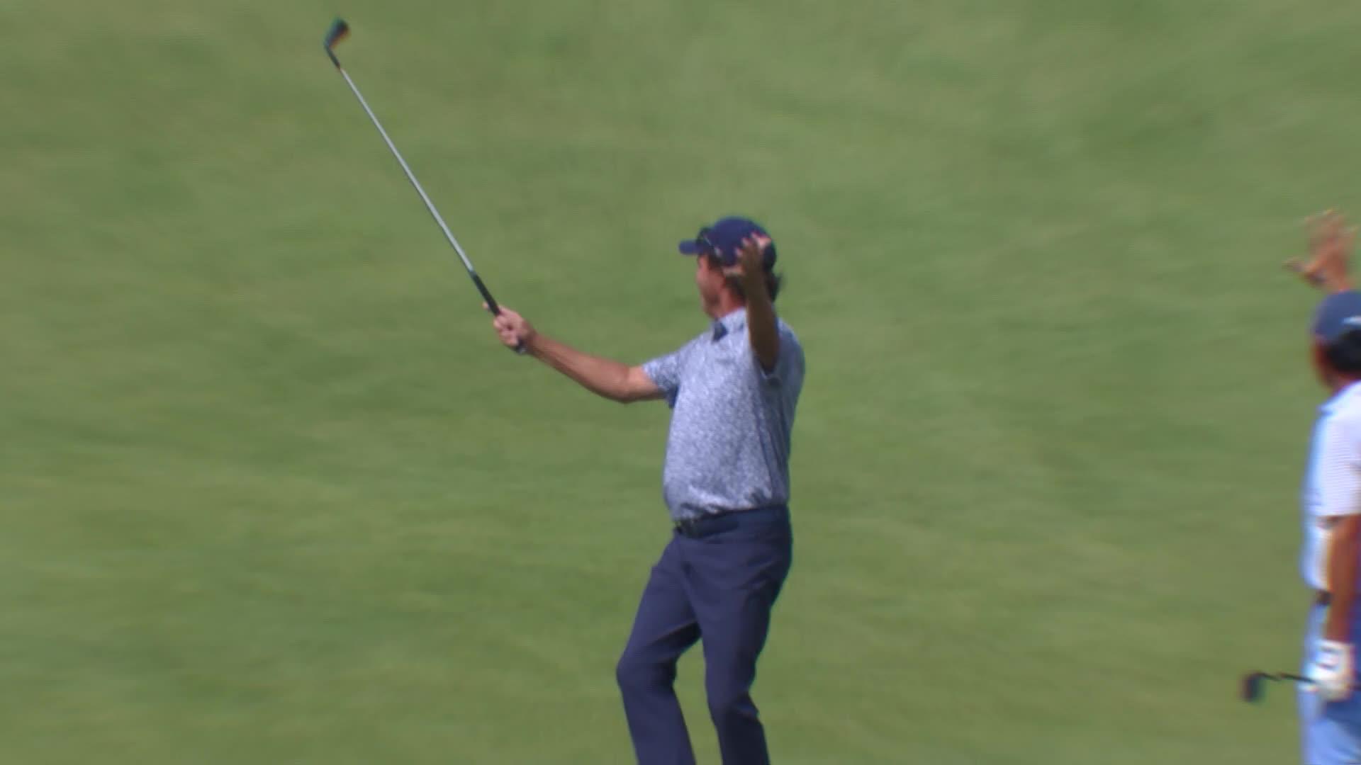 Stephen Ames holes out for unbelievable albatross at Mitsubishi