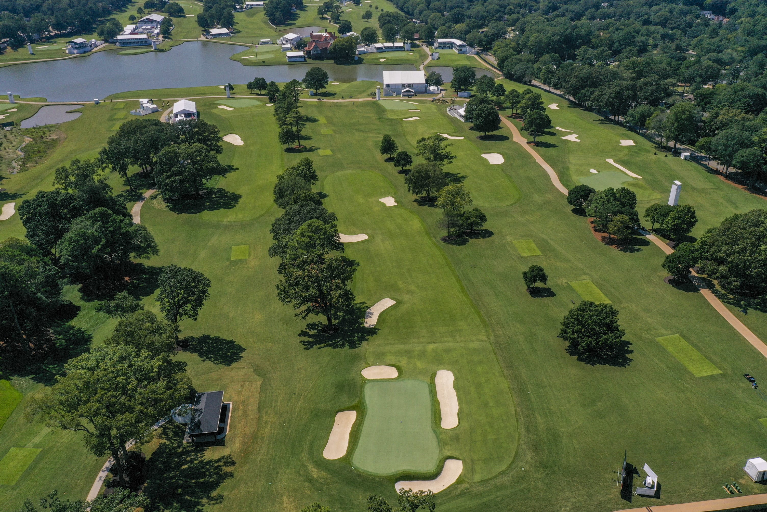 The week after the TOUR Championship, one of golf’s hottest architects ...