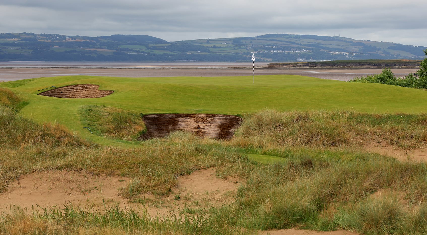 Danger lurks everywhere on Royal Liverpool's new 17th - PGA TOUR