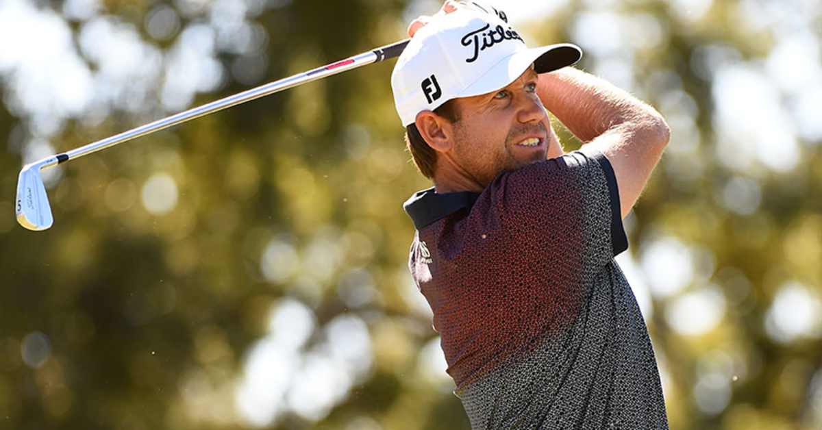 Compton shares lead at McGladrey - PGA TOUR