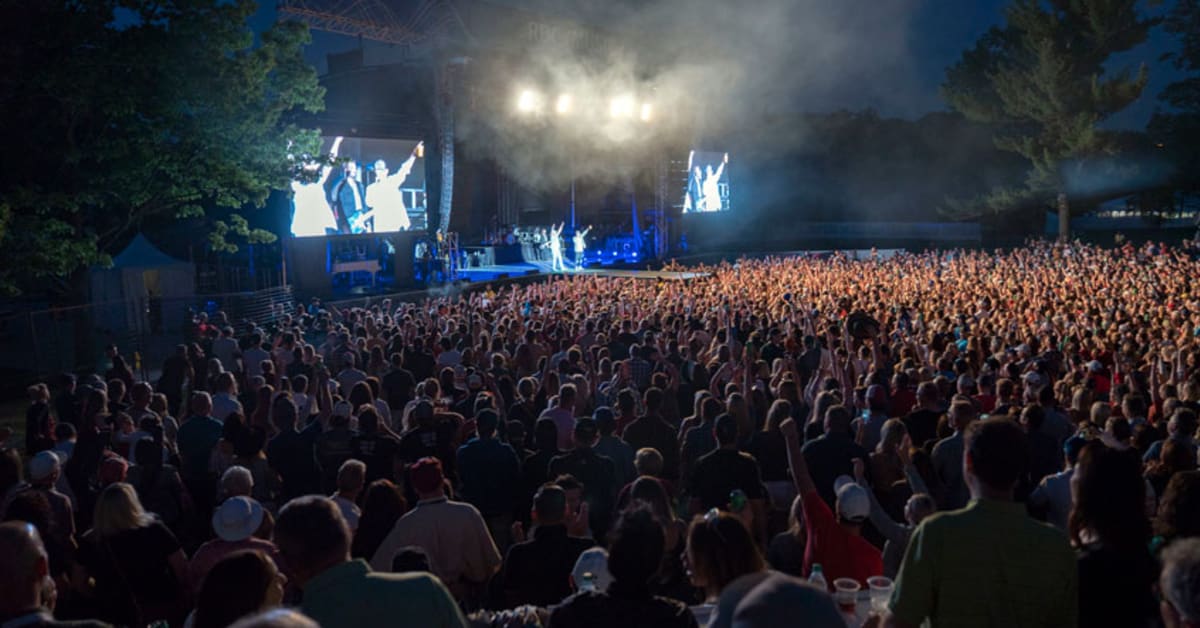 The Chainsmokers and Keith Urban to headline RBCxMusic Concert Series ...