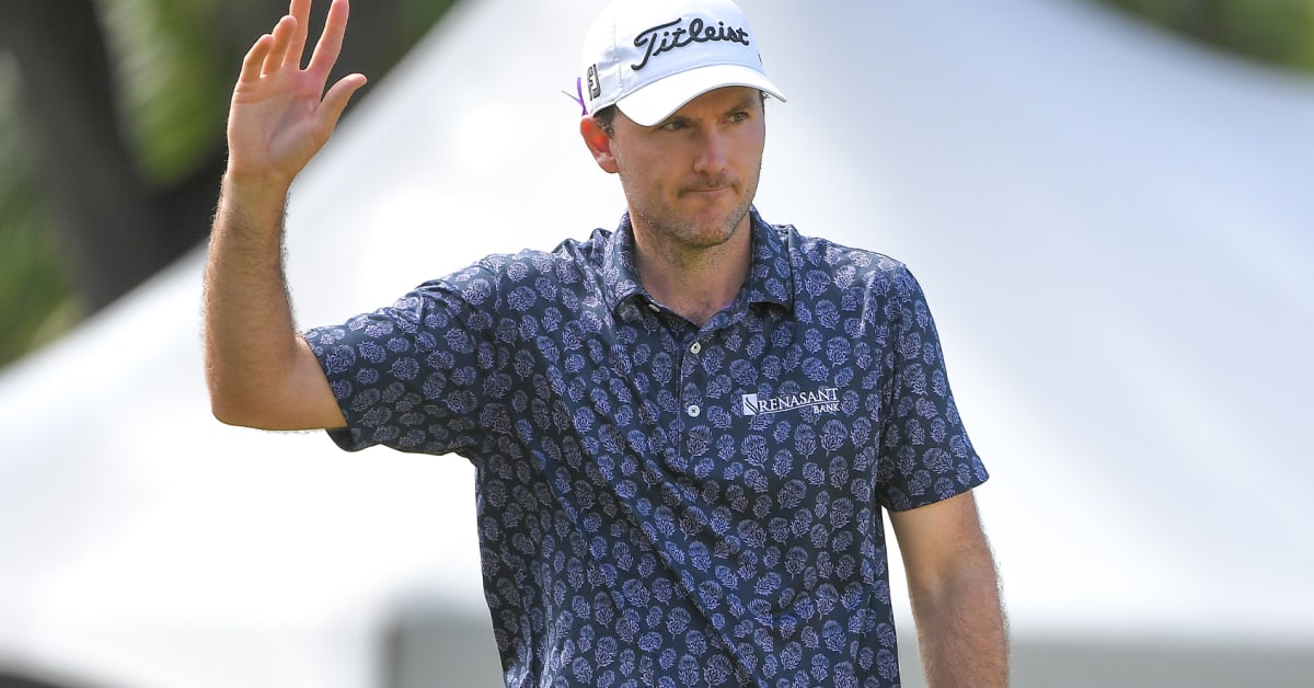 Russell Henley leads by three shots at Sony Open in Hawaii - PGA TOUR