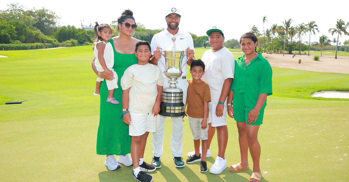 Tony Finau caddies for sons at night par-3 course after winning Mexico ...