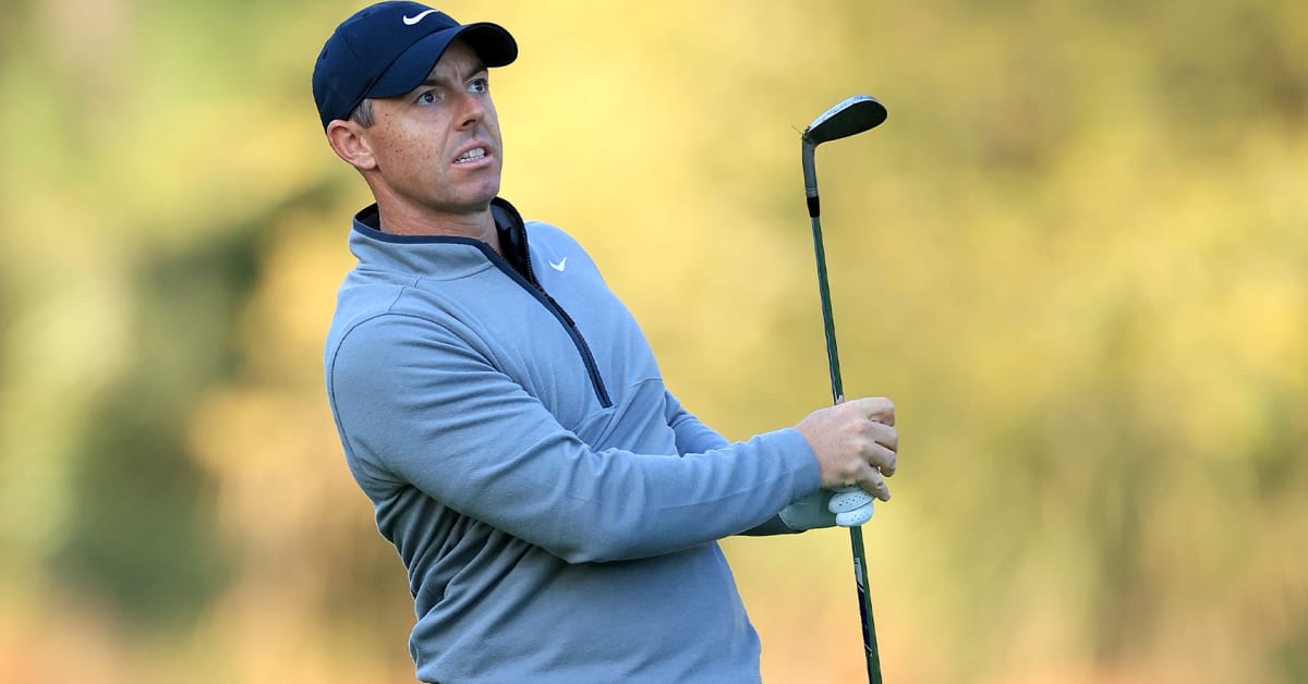 Rory McIlroy has a lot of birdies, a little drama and a share of THE ...
