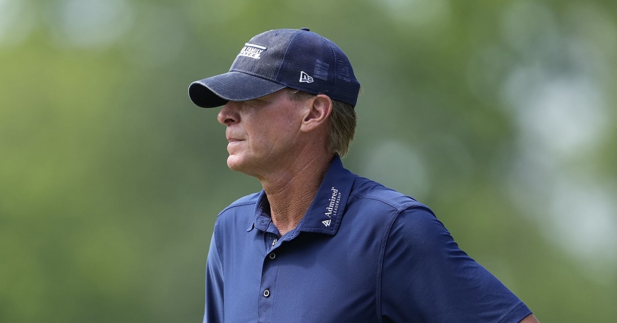 Steve Stricker ends record streak of 55 straight rounds at par or ...