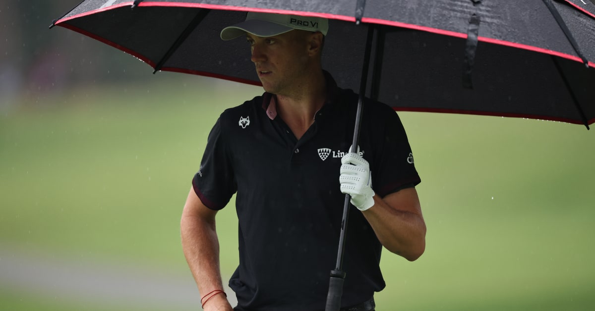 Justin Thomas keeps FedExCup Playoffs chances alive with first-round 70 ...