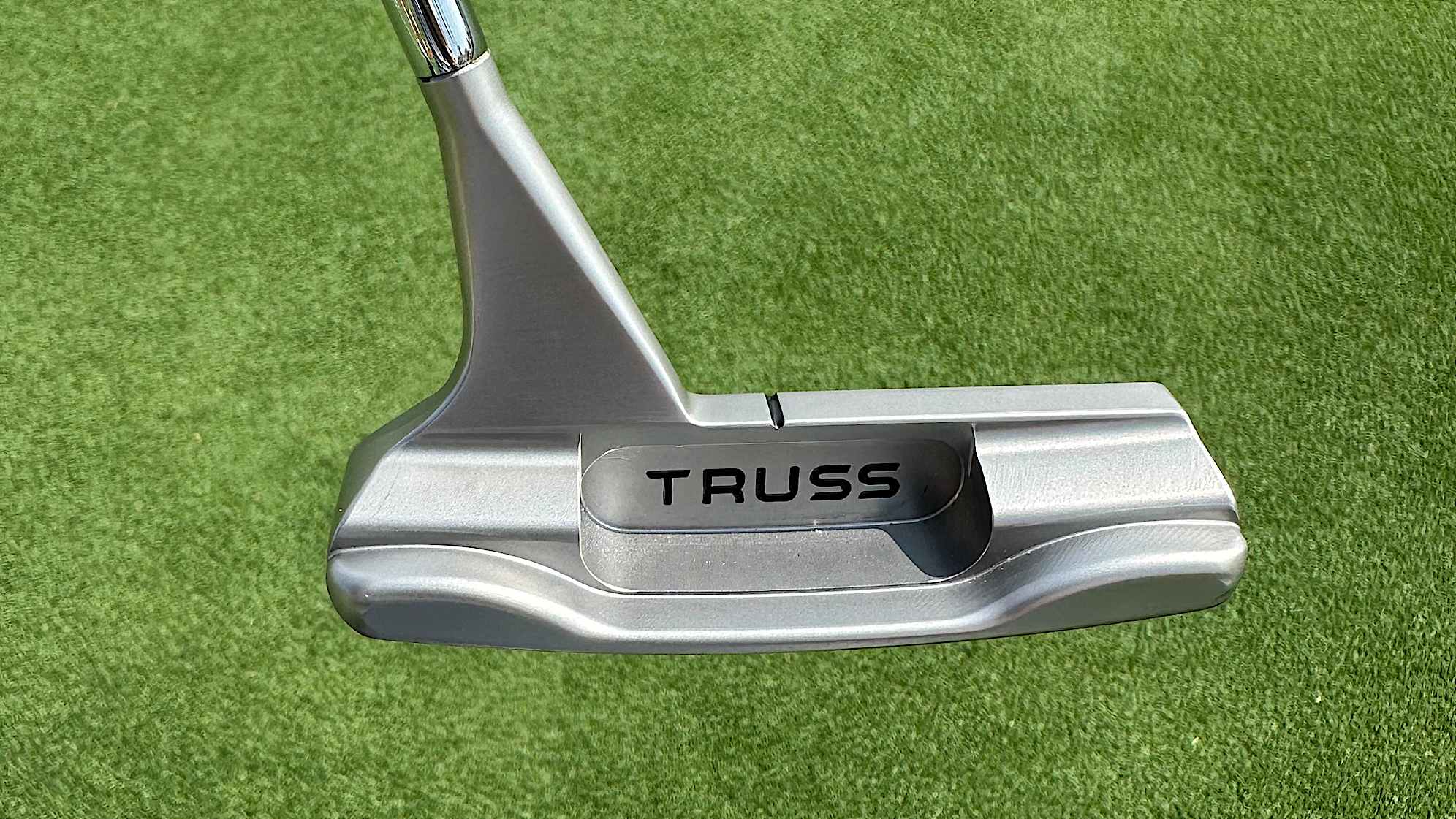 Tommy Fleetwood helps design prototype putter, leads at first stop of ...