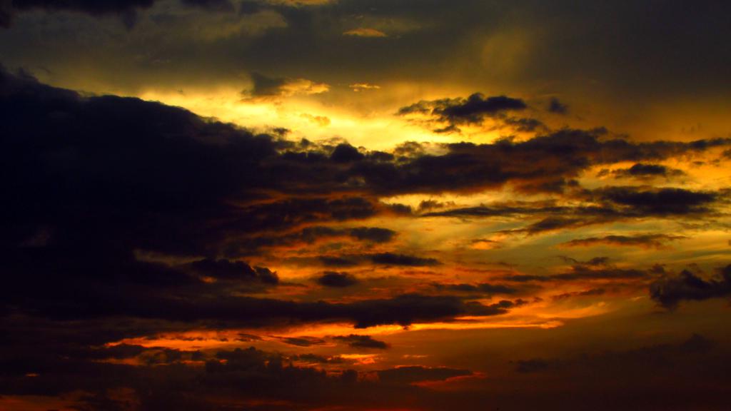 Three Photos, One Subject: Dramatic Sky | photosbyarvin