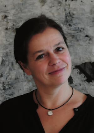 Tanja Busse | oekom verlag