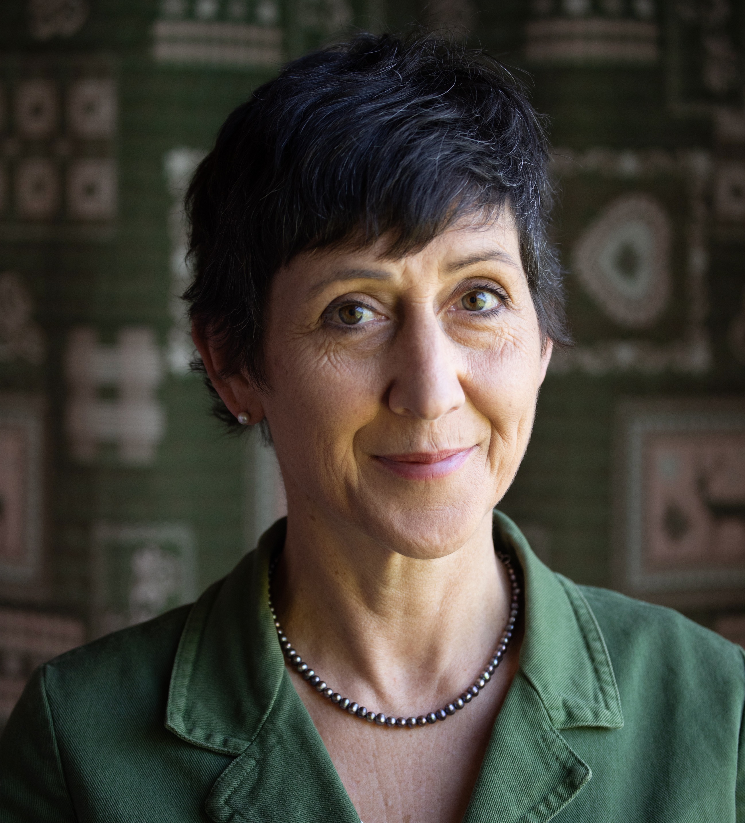 Lisa Wenger's Instagram, Twitter & Facebook on IDCrawl