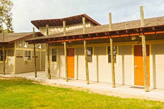 Pine Cove Outback - Christian Summer Camp in Columbus, TX