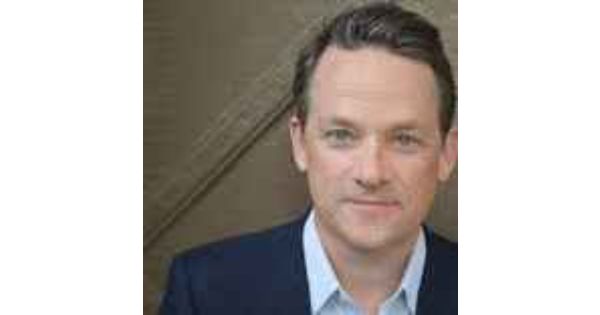 Dan Coyle can fix your culture - Eat Sleep Work Repeat | Acast