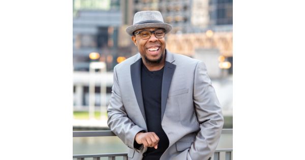 Ep. 91 - Loneliness and Building Relationships (with Lee Hopkins) - God ...