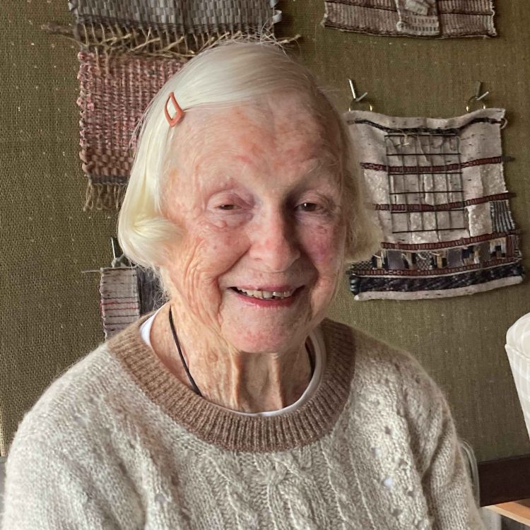 Guest: Janet Ross - Poetry On Air | Acast