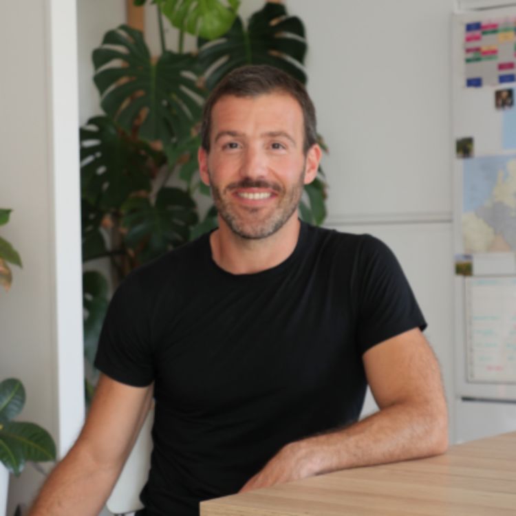 Jonathan Pascual : métier manuel, un retour en force - Les Déviations ...