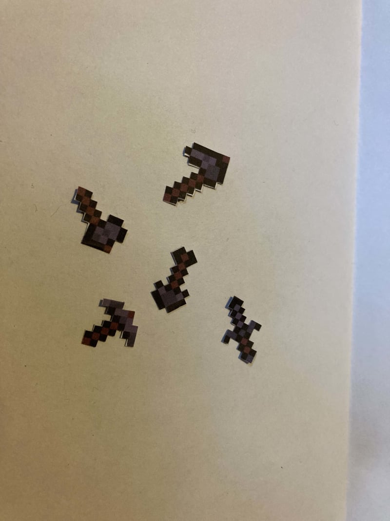 Pixel Papercraft Mini Netherite Tool Pack